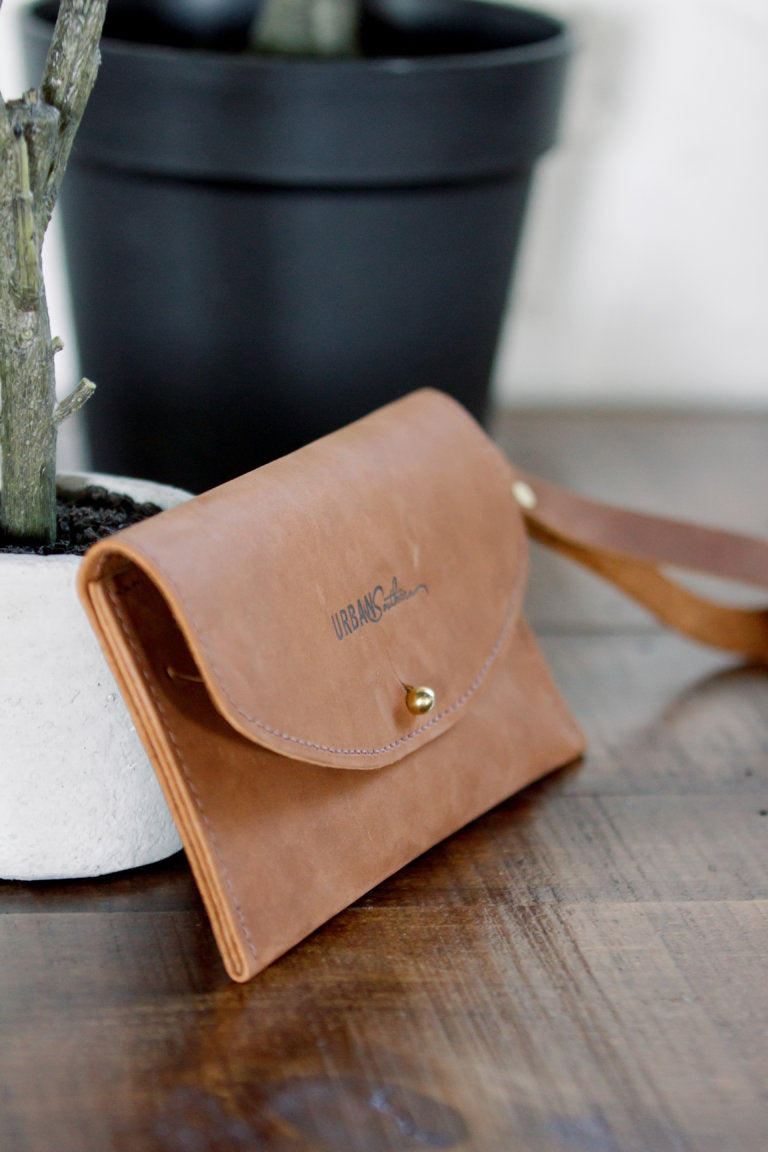 Ruby Wristlet Wallet | Leather Bags | Urban Southern